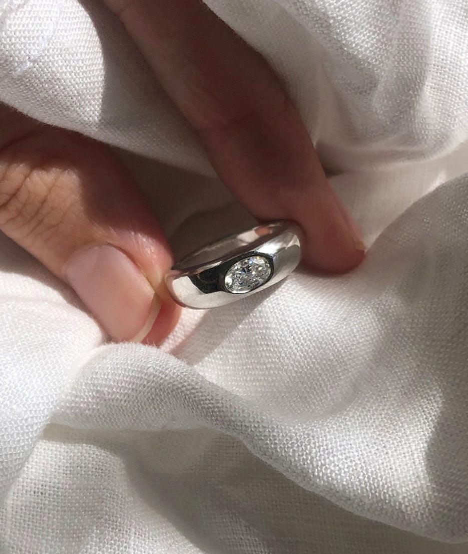 Oval Diamond Wide Organic ring | RUUSK jewellery
