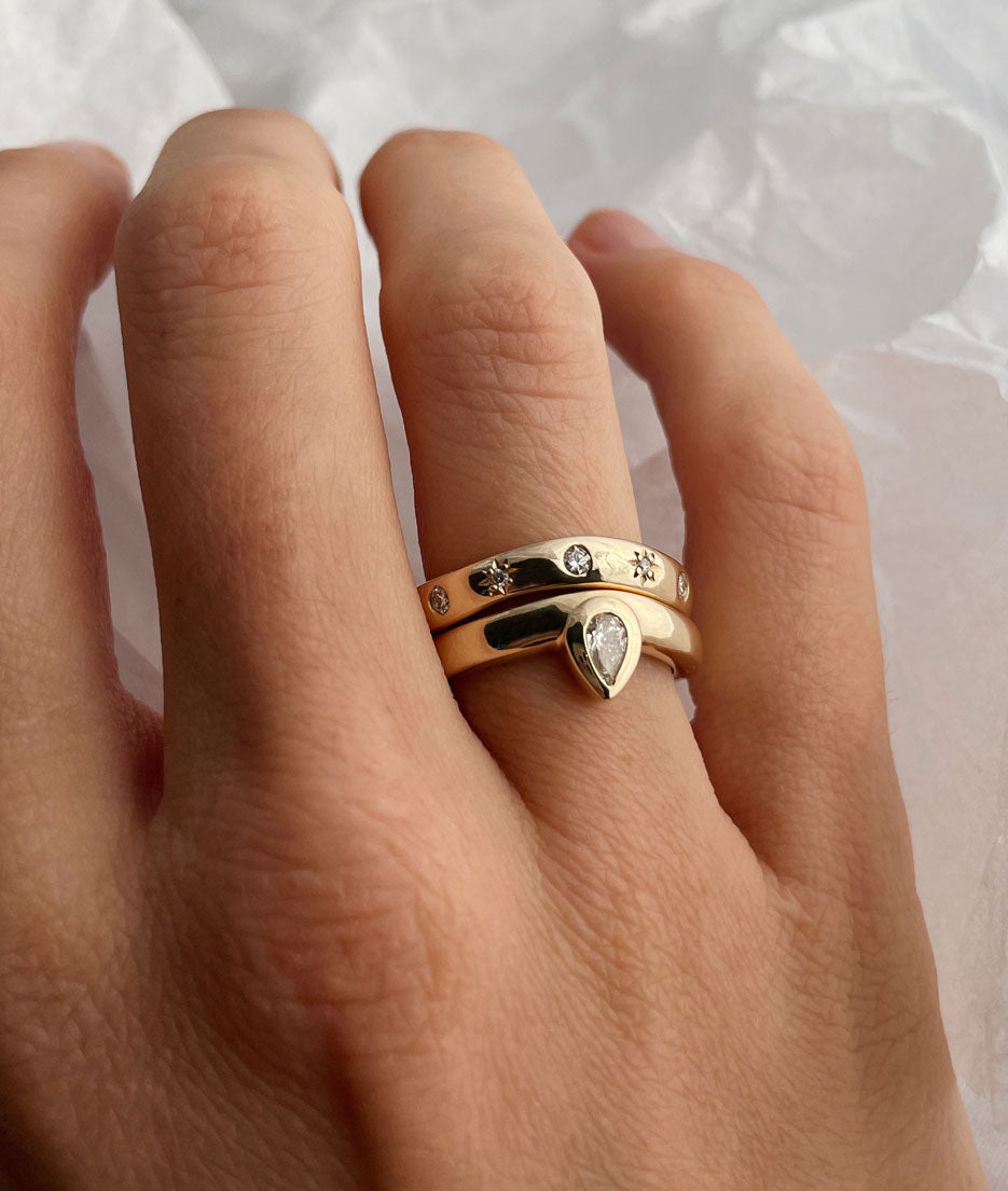 Moon & Stars Fiume solid gold ring | RUUSK jewellery