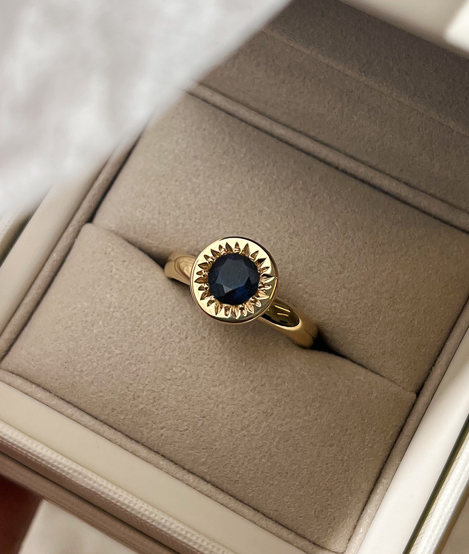 Sapphire Solis Ring in Solid Gold | RUUSK Jewellery