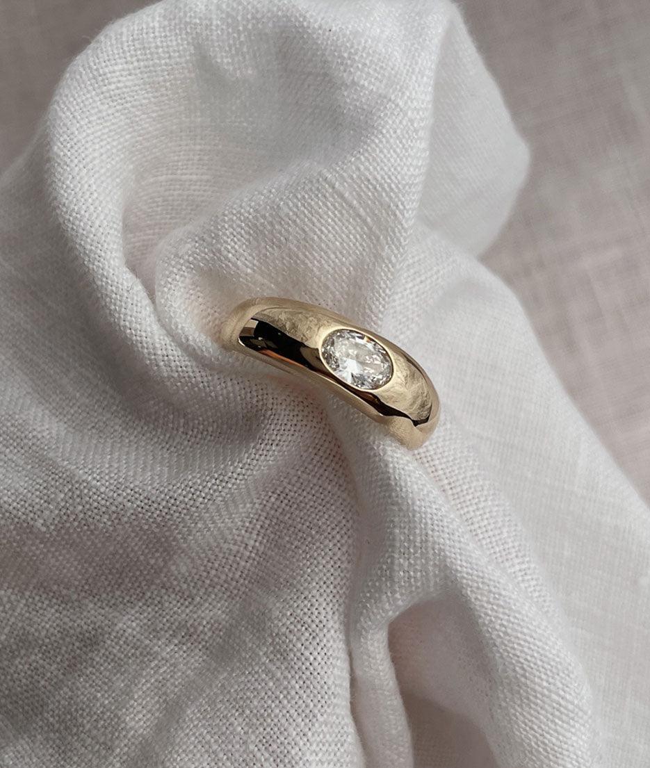 Oval Diamond Wide Organic ring | RUUSK jewellery