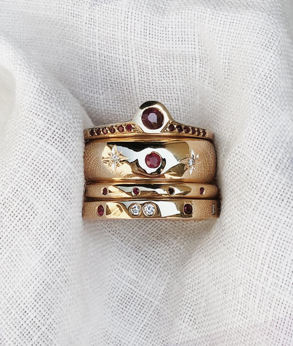Handcarved solid Gold New Moon ring | RUUSK jewellery